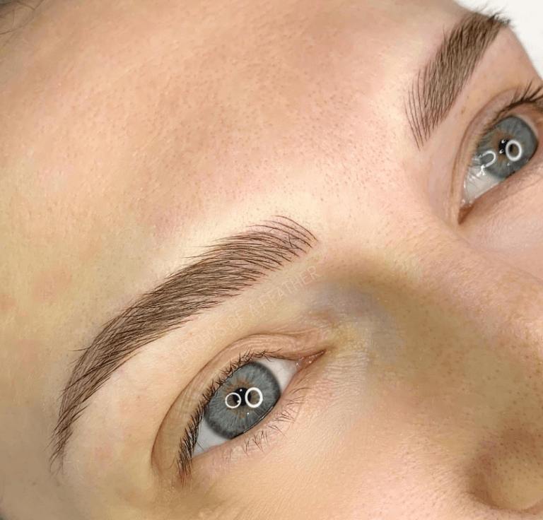 Eyebrow Feathering: The Latest Trend in Brow Shaping